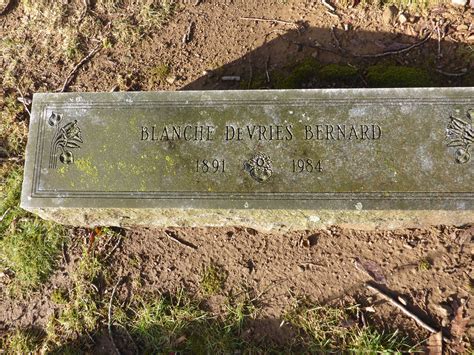Blanche Devries “daci” Shannon Bernard 1891 1984 Find A Grave Memorial