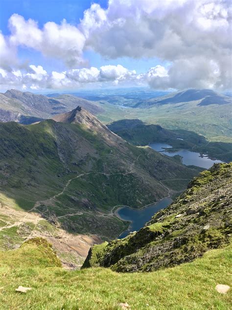 Climbing Mount Snowdon In April At Barbara Fowler Blog