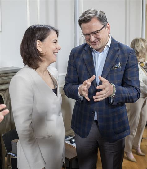Кулеба зустрівся з міністрами G7