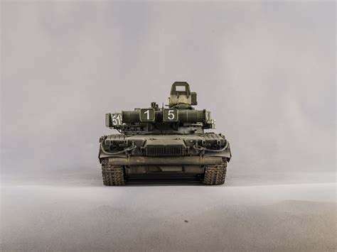 Т-80БВ — Каропка.ру — стендовые модели, военная миниатюра