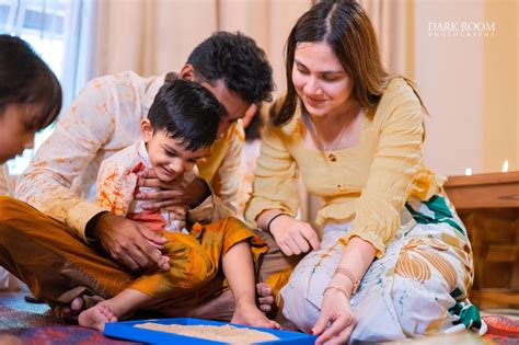 Dark සෝඩිය පටන් ගෙන වන පොත් කරව දැ නා පිල්ලම් කියා අල්පිල් අකුරු දැනගෙ නා ලියා අකුරු වැල්ලේ