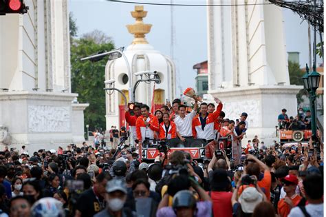 စစ်တပ်ကြီးစိုးမှု ပိုမို ထင်ရှားလာသော ရွေးကောက်ပွဲအလွန် ထိုင်းနိုင