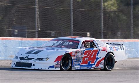 Jade Avedisian Becomes The First Female Cars Tour Winner Short Track