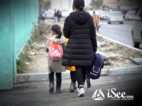 Даваа гарагт жирэмсэн эмэгтэй 10 хүртэлх насны хүүхэдтэй эх ганц бие