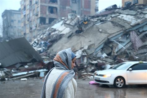 Major Earthquake Kills 3700 In Turkey And Syria Weather Hits