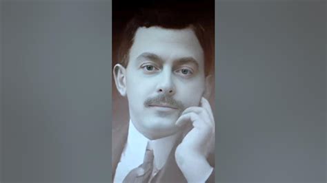 حاج حسین ملک درباره بزرگترین واقف معاصر ایران و موقوفاتش بیشتر بدانید