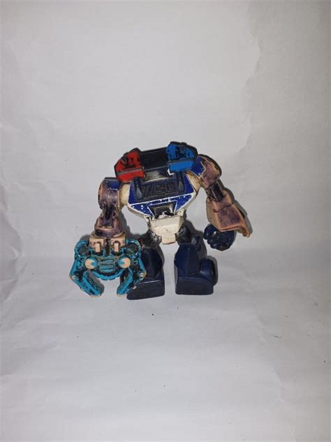 Playskool Transformer Rescue Bots Chase The Police Bot Hobbies And Toys Toys And Games On Carousell