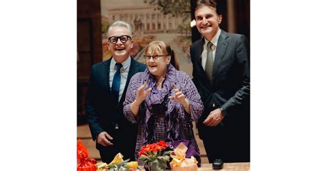 Маргарита Петкова чете стихове за любовта в Националната библиотека