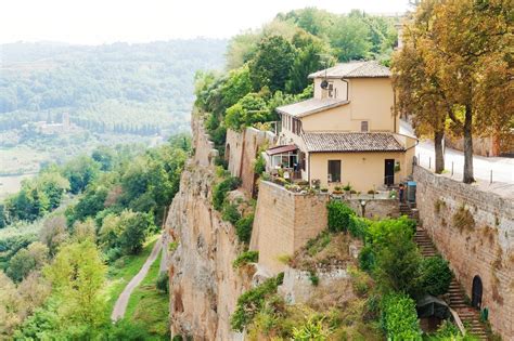 Ultimate Guide To Umbria Hill Towns Art And Culinary Treasures Kimkim