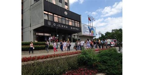 Евакуираха общината във Варна