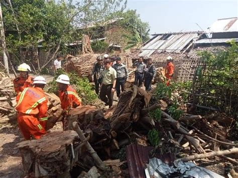 အင်္ဂပူမြို့နယ်တွင် မိုးရွာလေပြင်း တိုက်ခတ်လို့ လူနေအိမ် ၆၄ လုံး ပျက