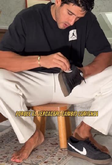 Gabriel Rojo De La Vegas Feet