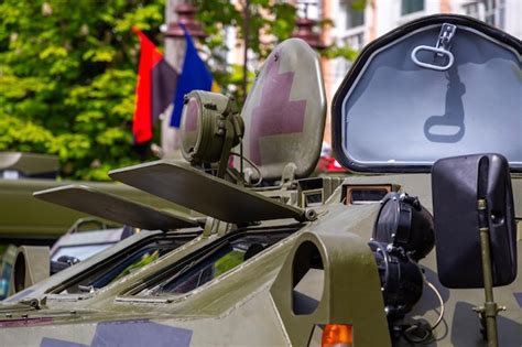 우크라이나 육군의 기갑 보병 전투 차량 프리미엄 사진