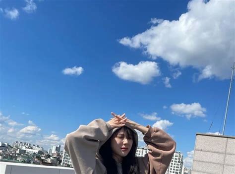221008 Lee Chaeyeon Instagram Update Kpopping