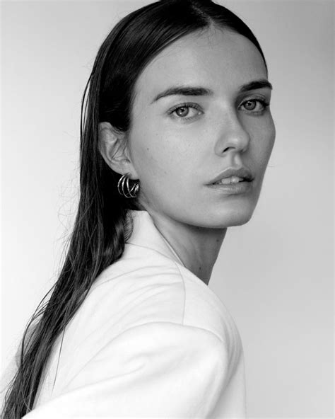 Model Gabi Mmg Models