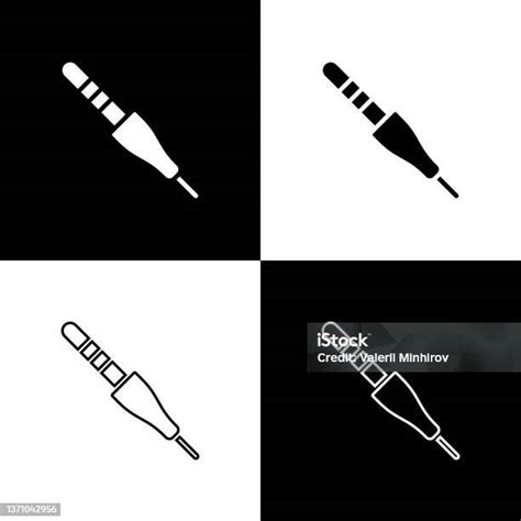 흑백 배경에서 격리된 오디오 잭 아이콘을 설정합니다 연결 사운드 장비를 위한 오디오 케이블 플러그 와이어 악기 벡터 아이콘에 대한 스톡 벡터 아트 및 기타 이미지 Istock