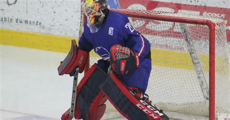 Hockey Sur Glace Julian Junca Quitte Grenoble Pour Bordeaux