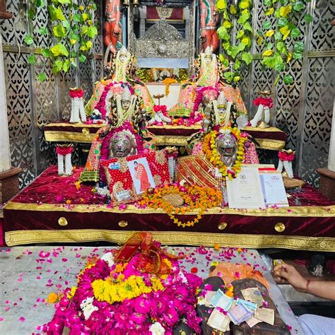 माँ तपेस्वरी कानपुर शिव ही सत्य है सत्य ही शिव है शिव में बसे राम हैं राम में बसे शिव हैं