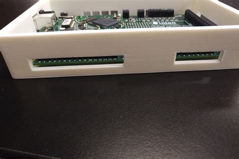 free 3d file stackable case for the intan rhd2000 evaluation board