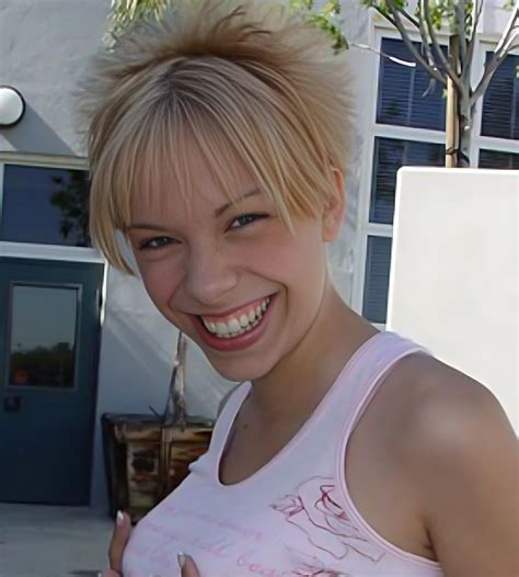 Aidan Layne Actress Wiki Age Biography Boyfriend Weight Height Videos And More School