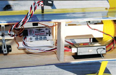 Review Eagle Tree Systems Guardian 2d3d Stabilizer