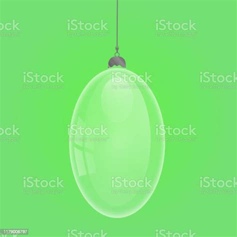 화려한 배경에 고립 된 투명 유리 새해와 크리스마스 공 장식을위한 현실적인 디자인 12월에 대한 스톡 벡터 아트 및 기타 이미지 12월 3차원 형태 겨울 Istock