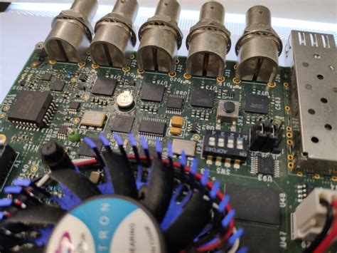 Rev B FPGAマガジン公式