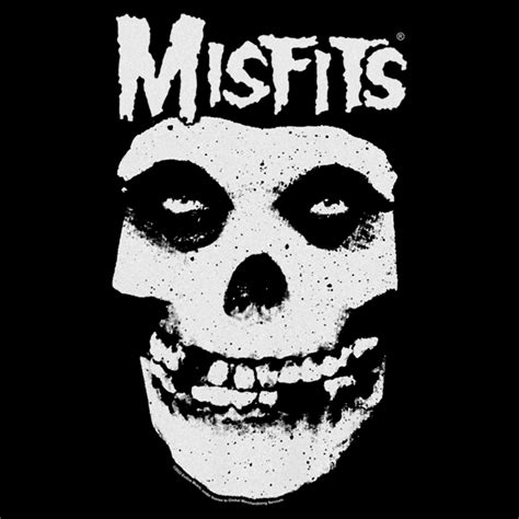 Metal T Shirt With Skull Design Unauthoritys Closet Misfits Logo
