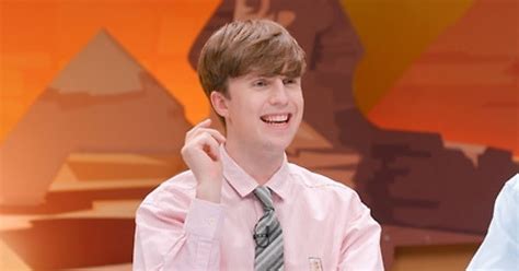 모나코 왕비 그레이스 켈리 결혼식장→무덤 공개 톡파원