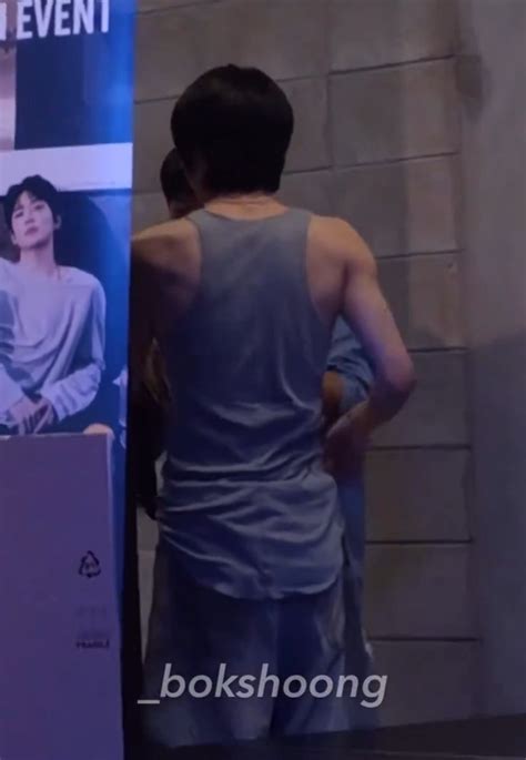 [잡담] 재현 뒤태 인스티즈 Instiz 연예 카테고리