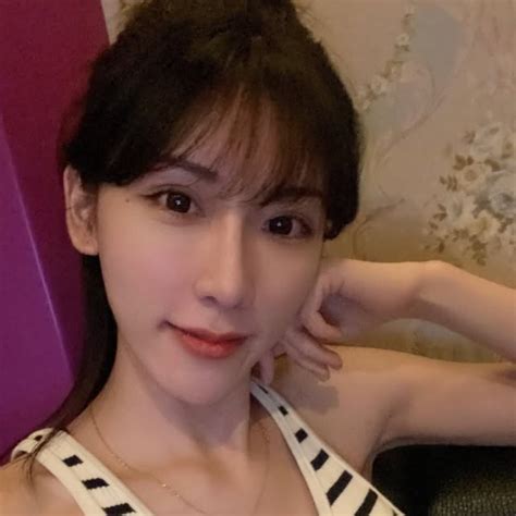 Wen Wen Threads Say More