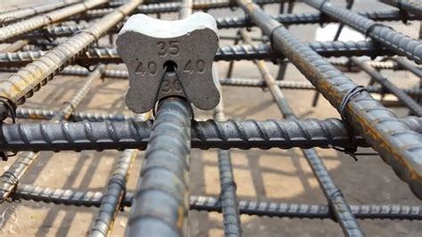 Multi Size Fiber Concrete Spacer Used To Secure The Reinforcement Steel
