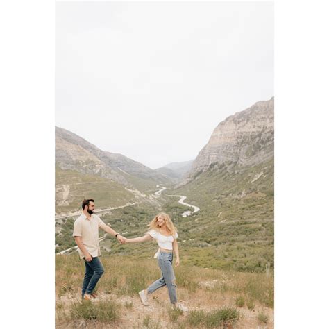 Taylor Lundquist And Trey Criders Wedding Website