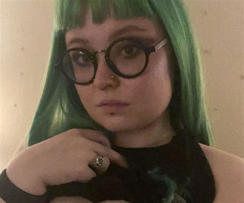 Sovereign Blackbird Nudes Sex Chat And Phone Sex On Sextpanther