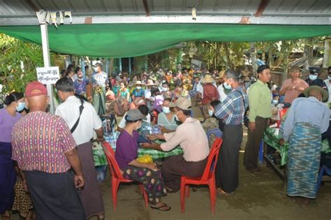 တပ်မတော်မြစ်တွင်းသွား ဆေးရုံရေယာဉ် ရွှေပုဇွန် နှင့် မြစ်ရေယာဉ် စကု မော်လမြိုင်ကျွန်းမြို့နယ်၊ ရ