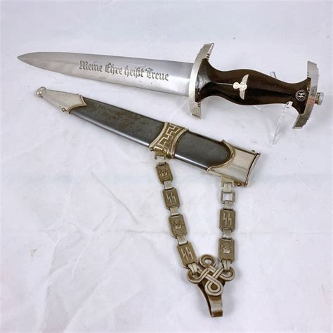 Chained Ss Dagger Type Ii