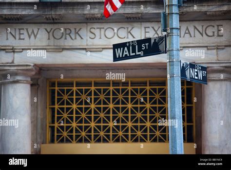 New York Stock Exchange And Wall Street Sign In Manhattan Stock Photo