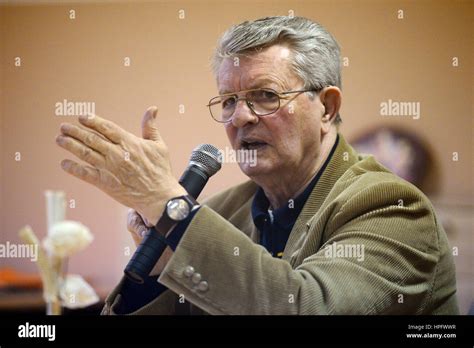 Berlin Germany 22nd Feb 2017 Klaus Feldmann Long Time Newsreader In The Gdr Gives A