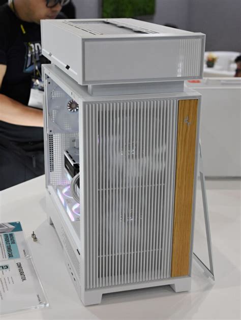 Deepcool Working With Wood Integrated Into Coolers And Cases