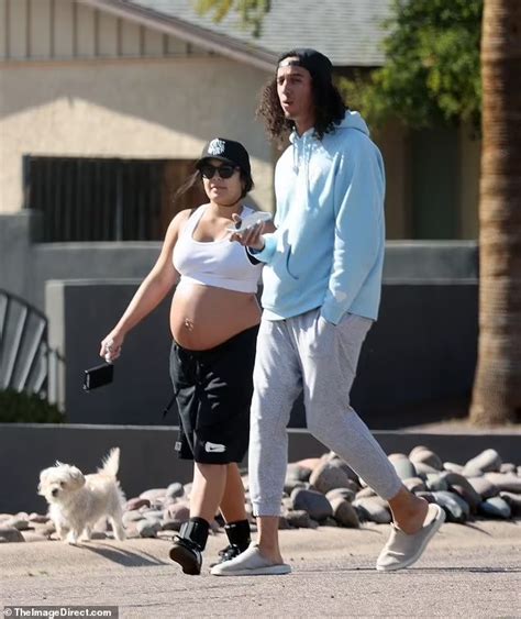 Vanessa Hudgens Embraces Spring With Her Latest Pregnancy Fashion
