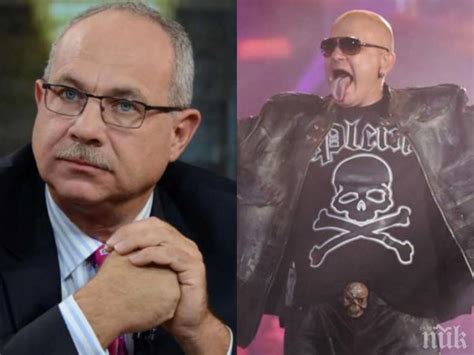 ПЪРВО В ПИК Лъсна плагиатство на Слави Трифонов Ето откъде е копирал логото на политическия си