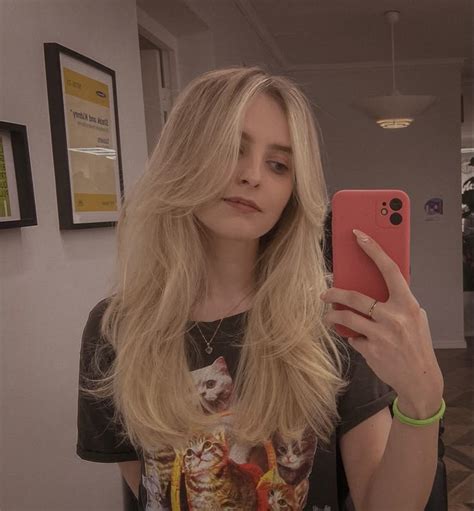 Стрижка каскад Стрижки одной длины Современные стрижки Стрижка