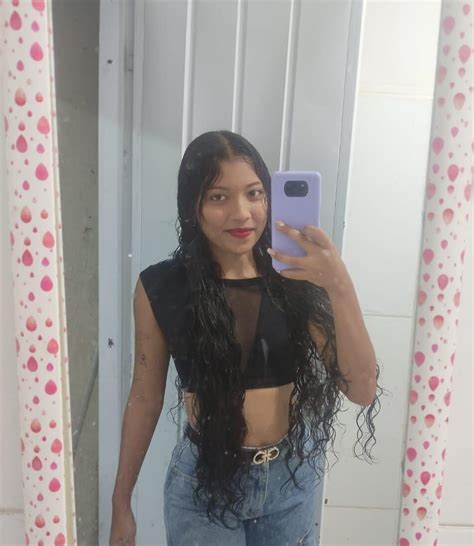 Smallemilie Cam Model Free Live Sex Show And Chat Stripchat