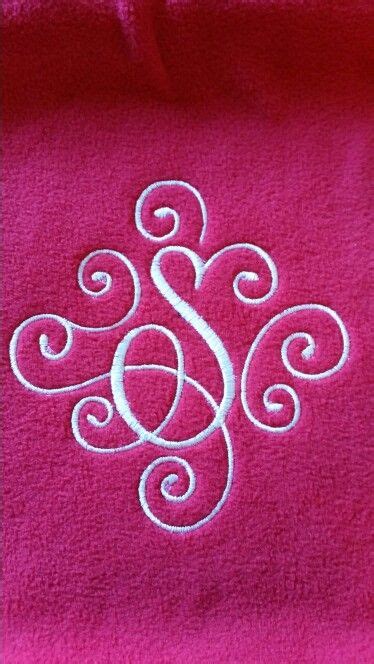 Elegant Scroll Fabric Crafts Elegant Scroll Fabric Crafts