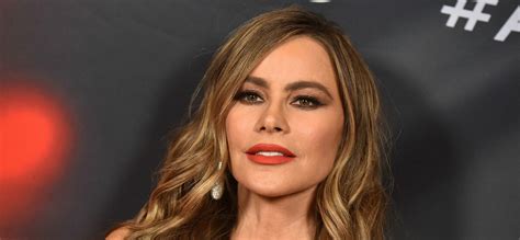 Sofia Vergaras Steamy Selfie Leaves Even Sharon Stone Breathless