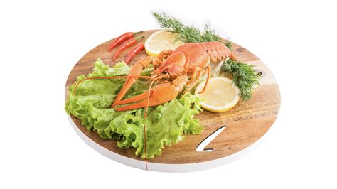 Крупные варёные раки L
