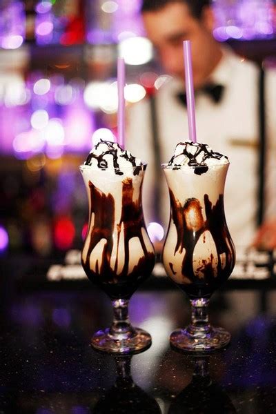 ბარი კაფე ლაუნჯი ტიფანი ბარი თბილისშიrelax Ge ზე