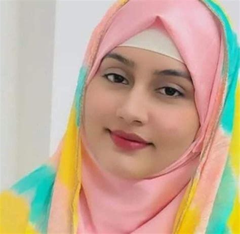 عائیشہ خان دوبئی شارجہ 🇦🇪 Mahira Khan