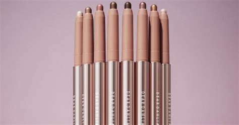 디어달리아 가을 겨냥 섀도우·립스틱 출시