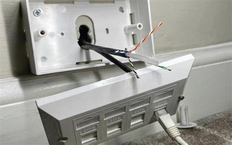 Anyone Know The Name Brand Of This Ethernet Box R Homenetworking